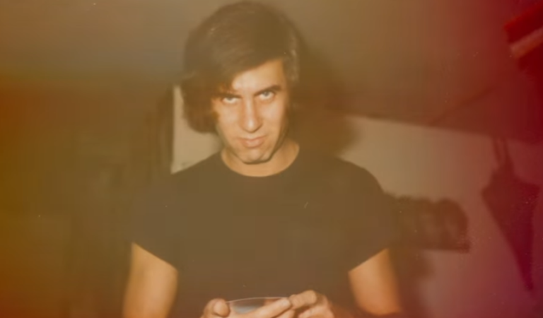 Danny Says, el documental del «padrino del punk» | AltaFidelidad.org